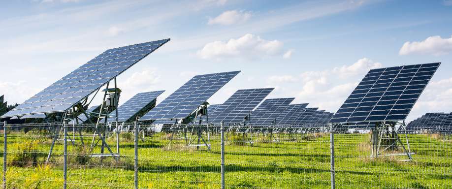¿A cuántos grados deben ponerse los paneles solares en Colombia ...